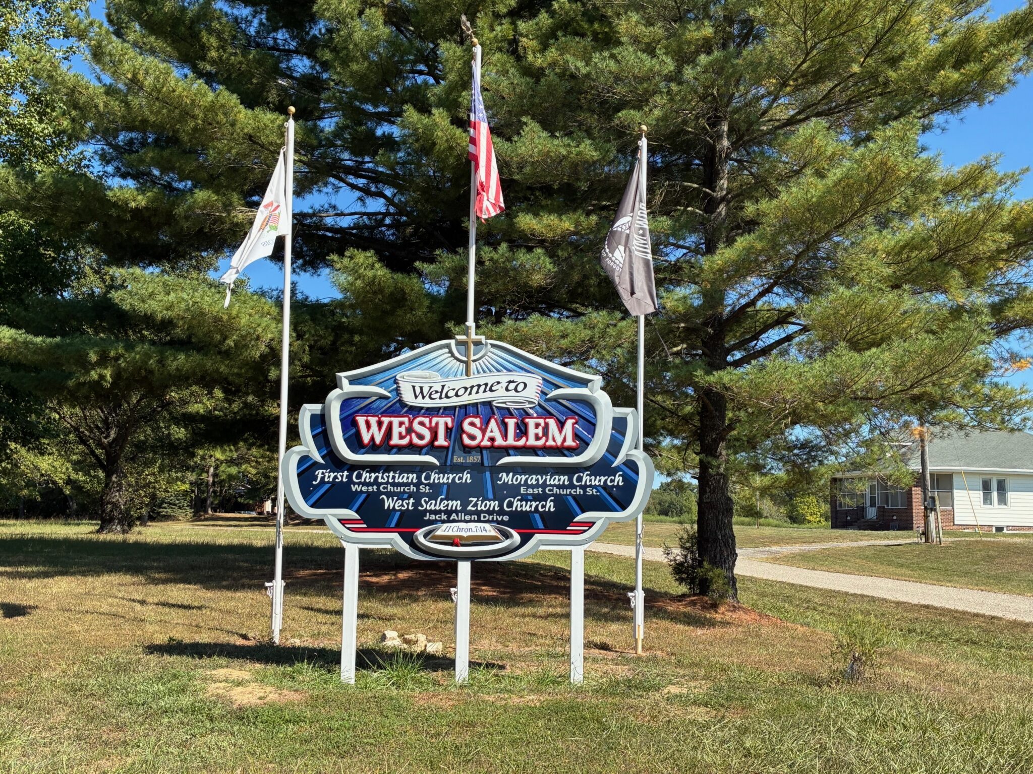 'Welcome to West Salem' Sign